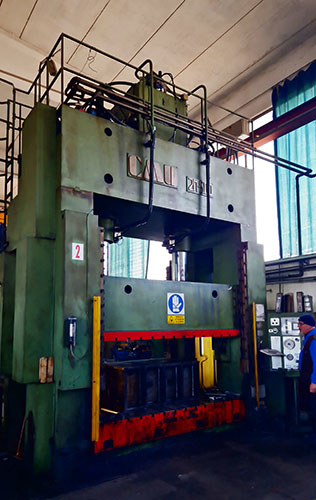 CMU hydraulic press 500 Ton CE marked | SGTOOL