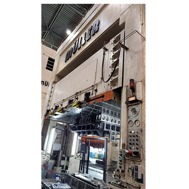 Used Hydraulic press Muller 700 Ton | SGTOOL