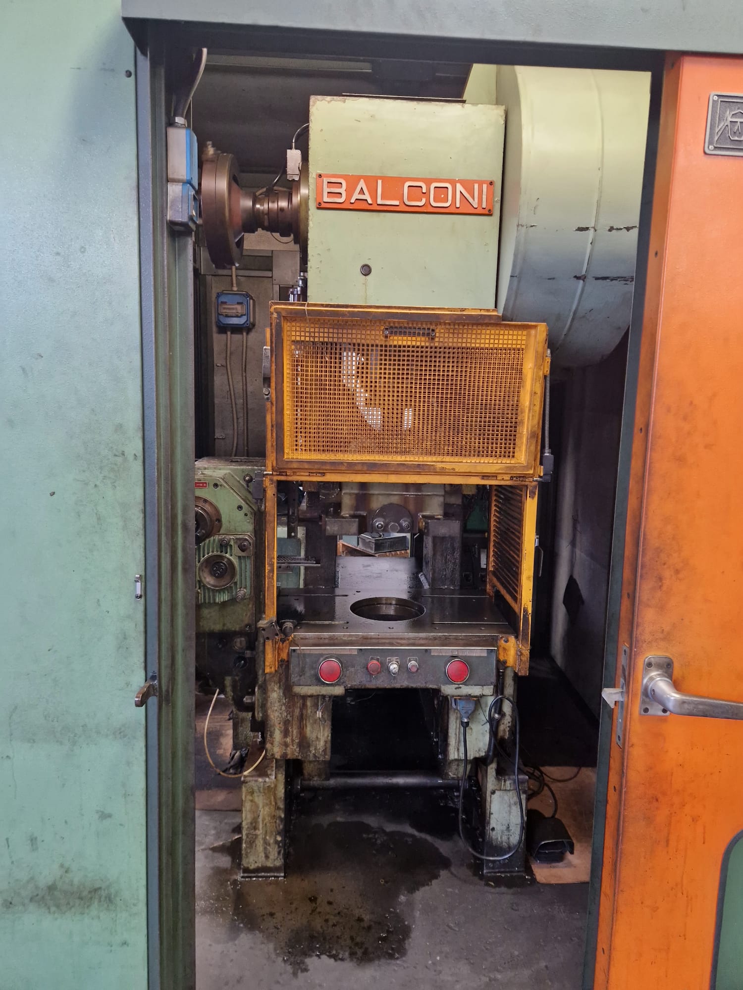C frame Balconi 50 ton MTS / V | SGTOOL